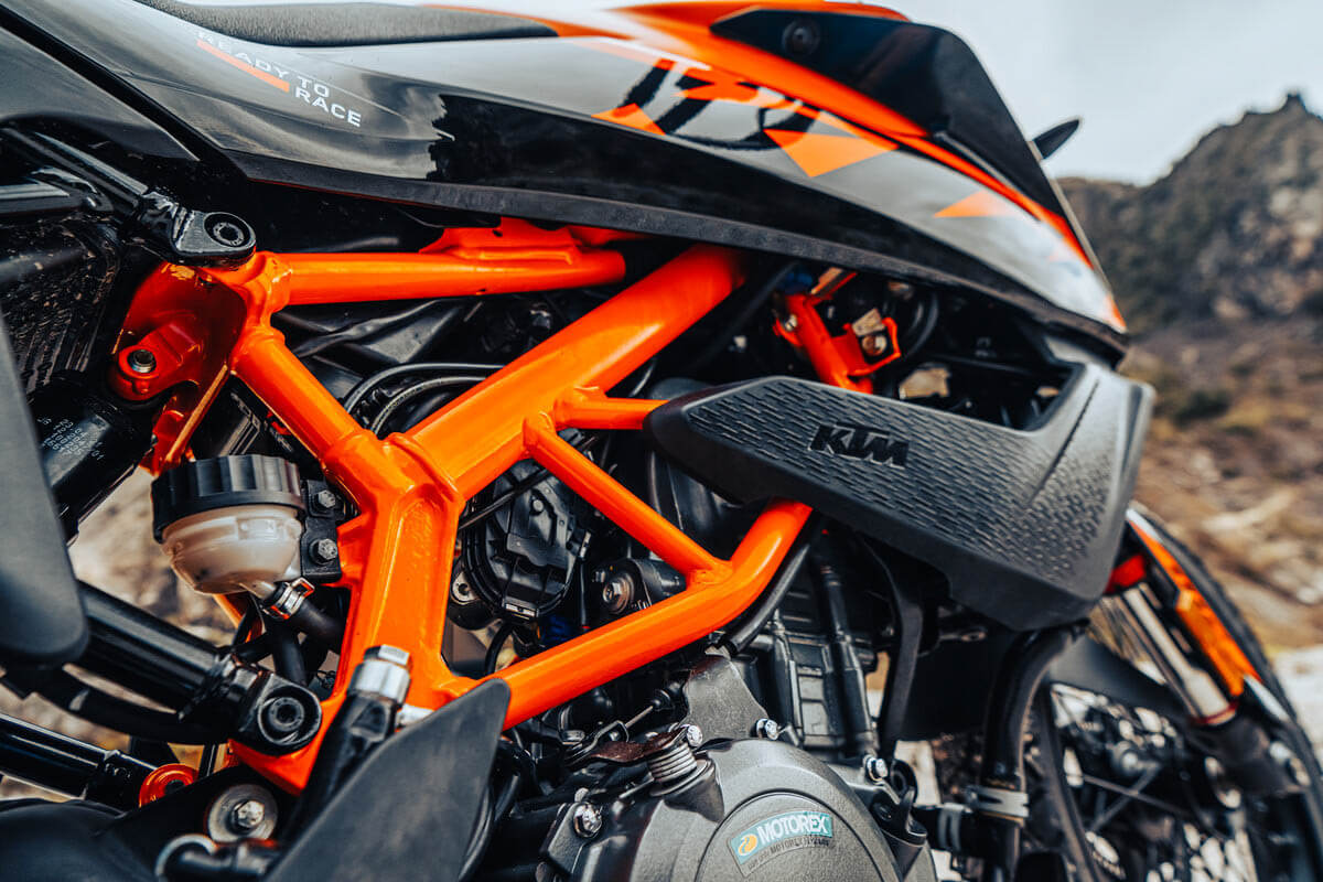 2023 KTM Adventure 390: An Honest Take On the Pros and Cons