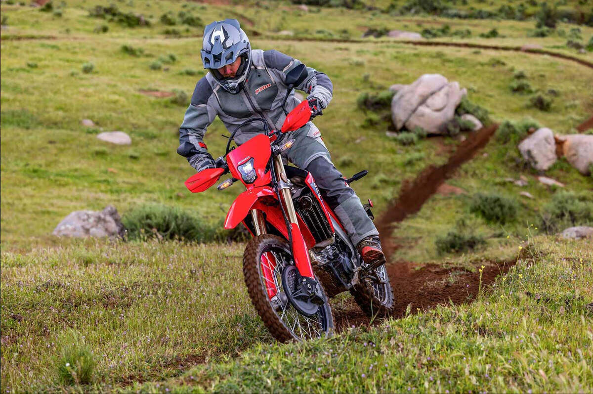 7 Best Enduro Motorcycles in 2025