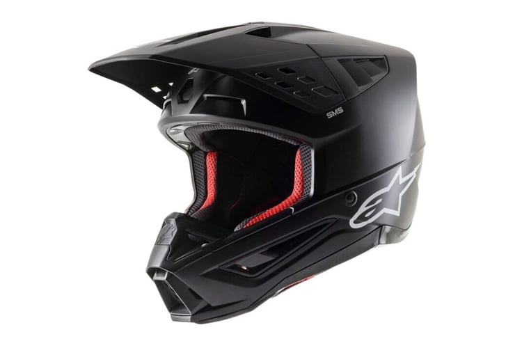 7 Best Dirt Bike Helmets For Trail and Track