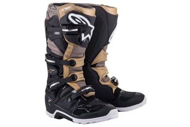 9 Best Adventure Motorcycle Boots for Every Riding Style