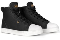 7 Best Casual Motorcycle Shoes for Your Next Ride Around the Block