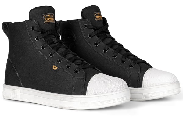 7 Best Casual Motorcycle Shoes for Your Next Ride Around the Block