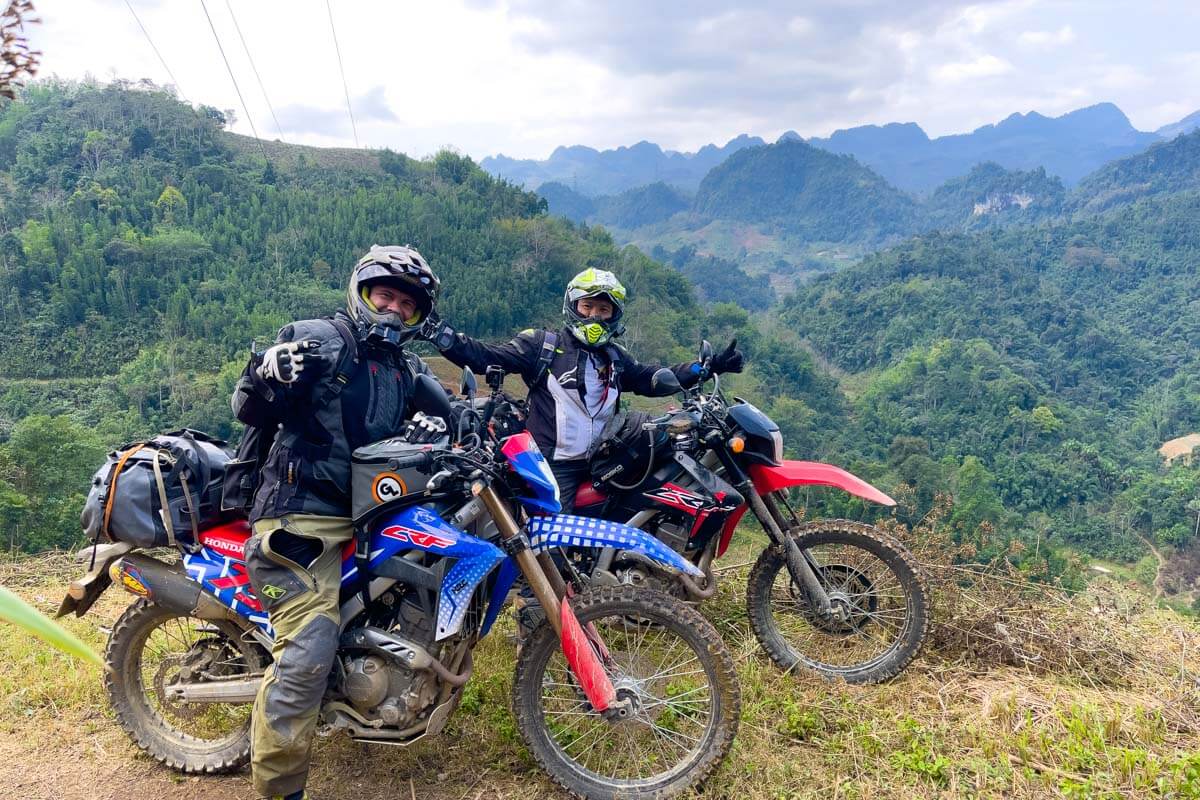 5 Best Dirt Bike Helmets For Trail and Track
