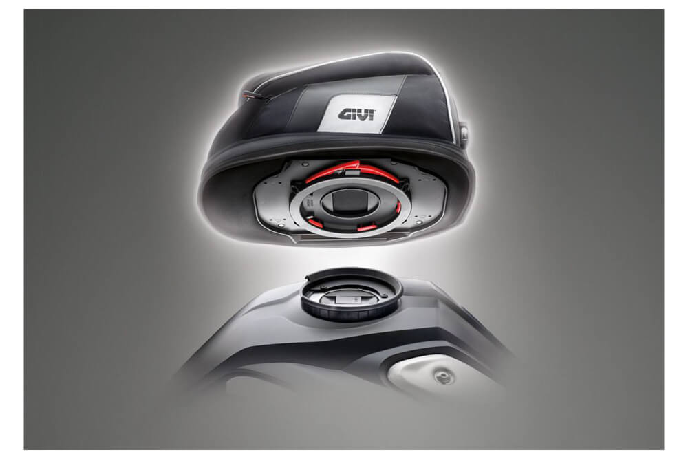 5 Best Motorcycle Tank Bags For the Rugged Explorer