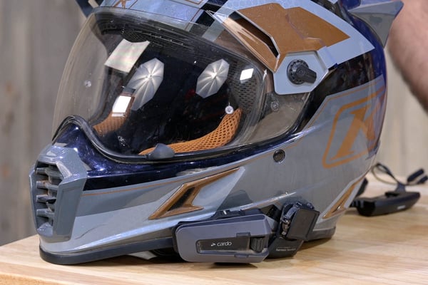 Cardo Packtalk Edge Review: The Good and the Bad