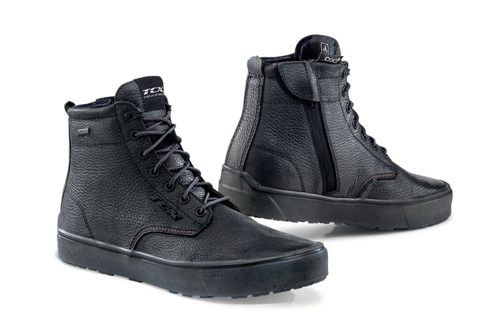 7 Best Casual Motorcycle Shoes of 2025
